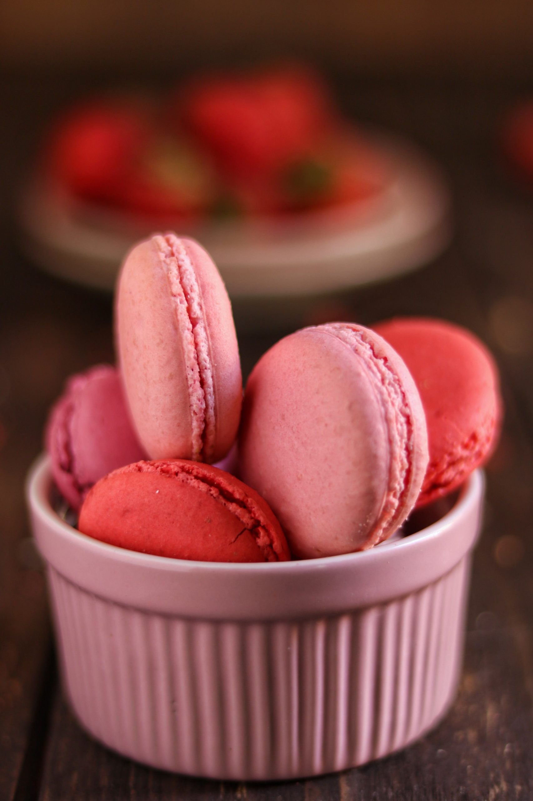 Raspberry macaroons