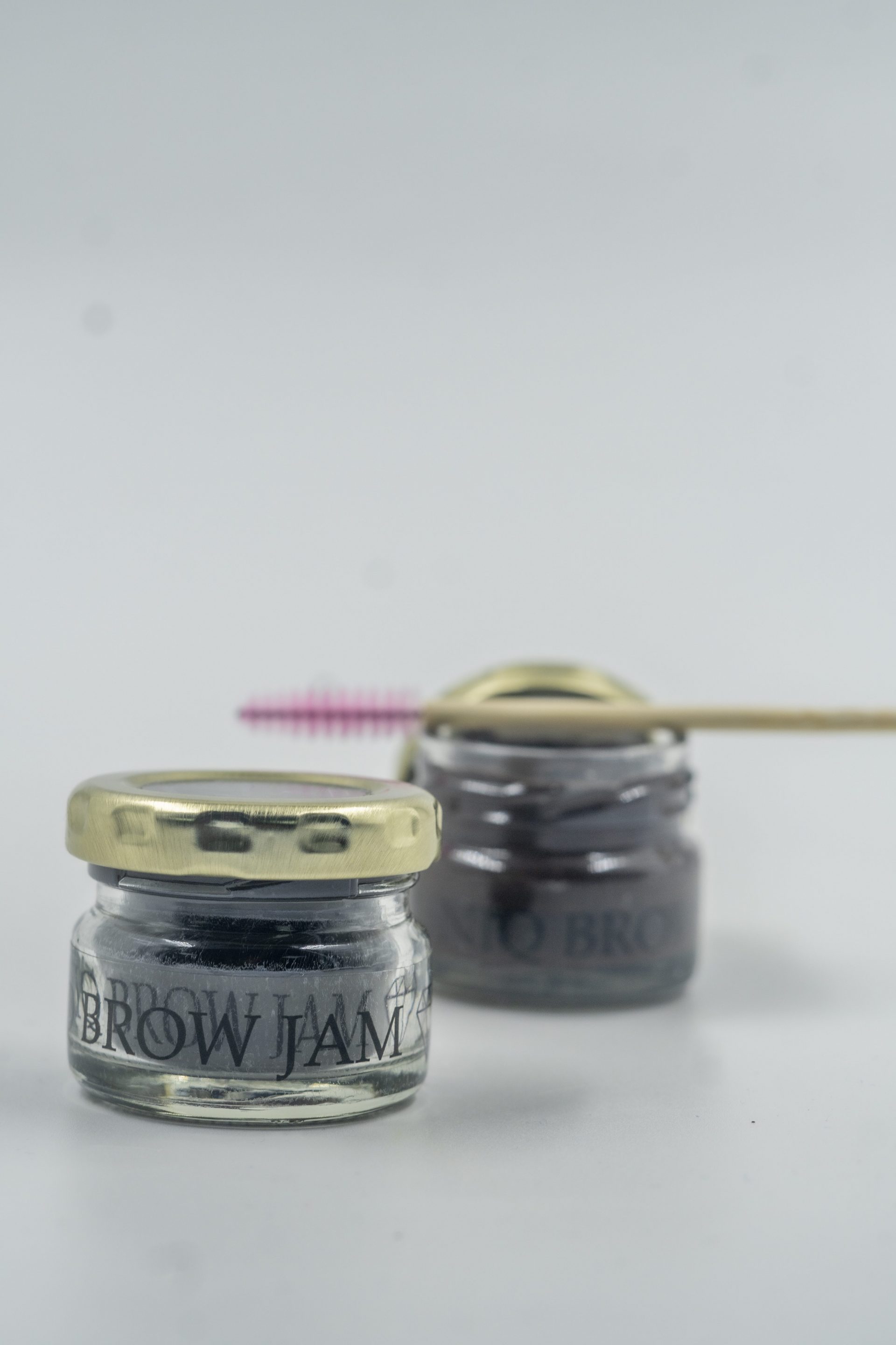 Brow Power - An expert share 8 current eyebrow trends to watch (and try!)