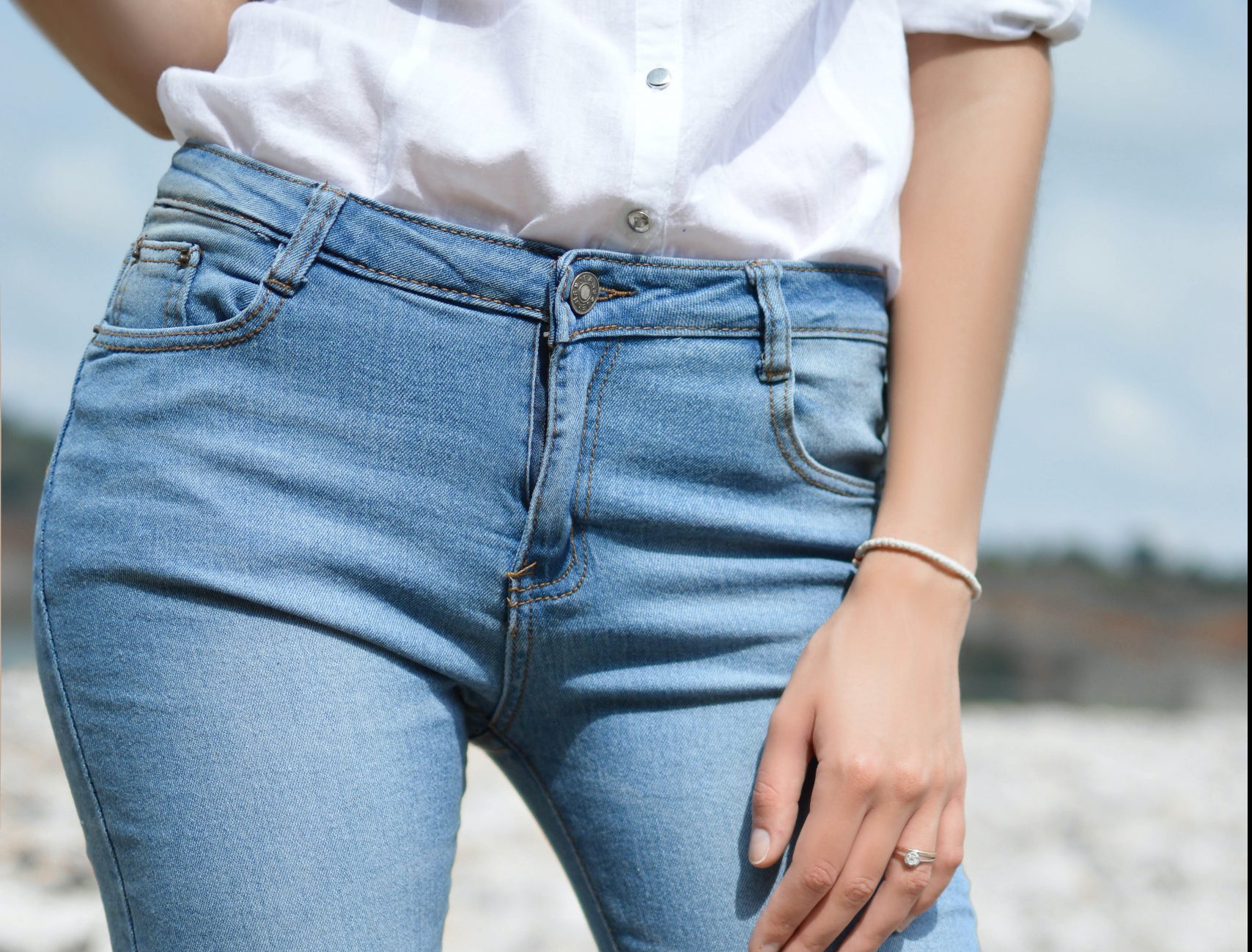 How low can your low rise go – Don't slouch on the return of this trend