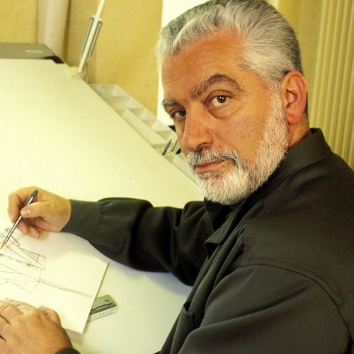 World renowned fashion designer Paco Rabanne has passed away at 88