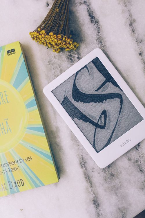 eBooks vs physical books: Which is best for you? | Woman and Home Magazine