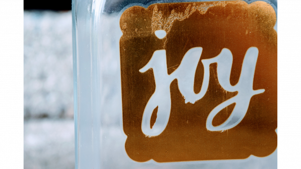 What is a joy jar and how can it benefit your mental health? | Woman ...